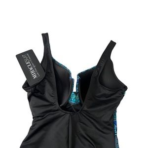 Miraclesuit | Swim | Nwt Miraclesuit Escape One Piece Swimsuit Ruched ...